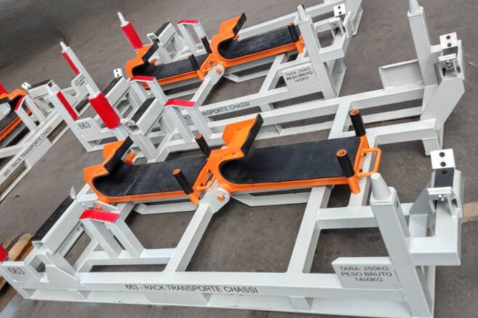 Racks metálicos: conheça os produtos fabricados pela BMV Racks metálicos: conheça os produtos fabricados pela BMV